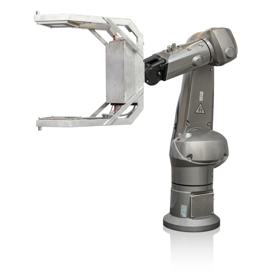 Rohde & Schwarz and Löhnert Present a Robot-based Solution for End-of ...