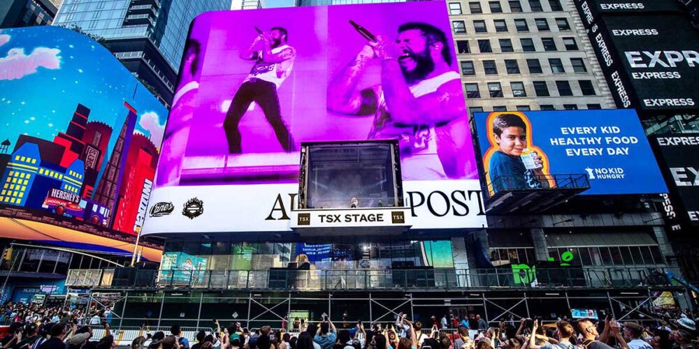 Post Malone Inaugurates New TSX Stage in Times Square – rAVe [PUBS]