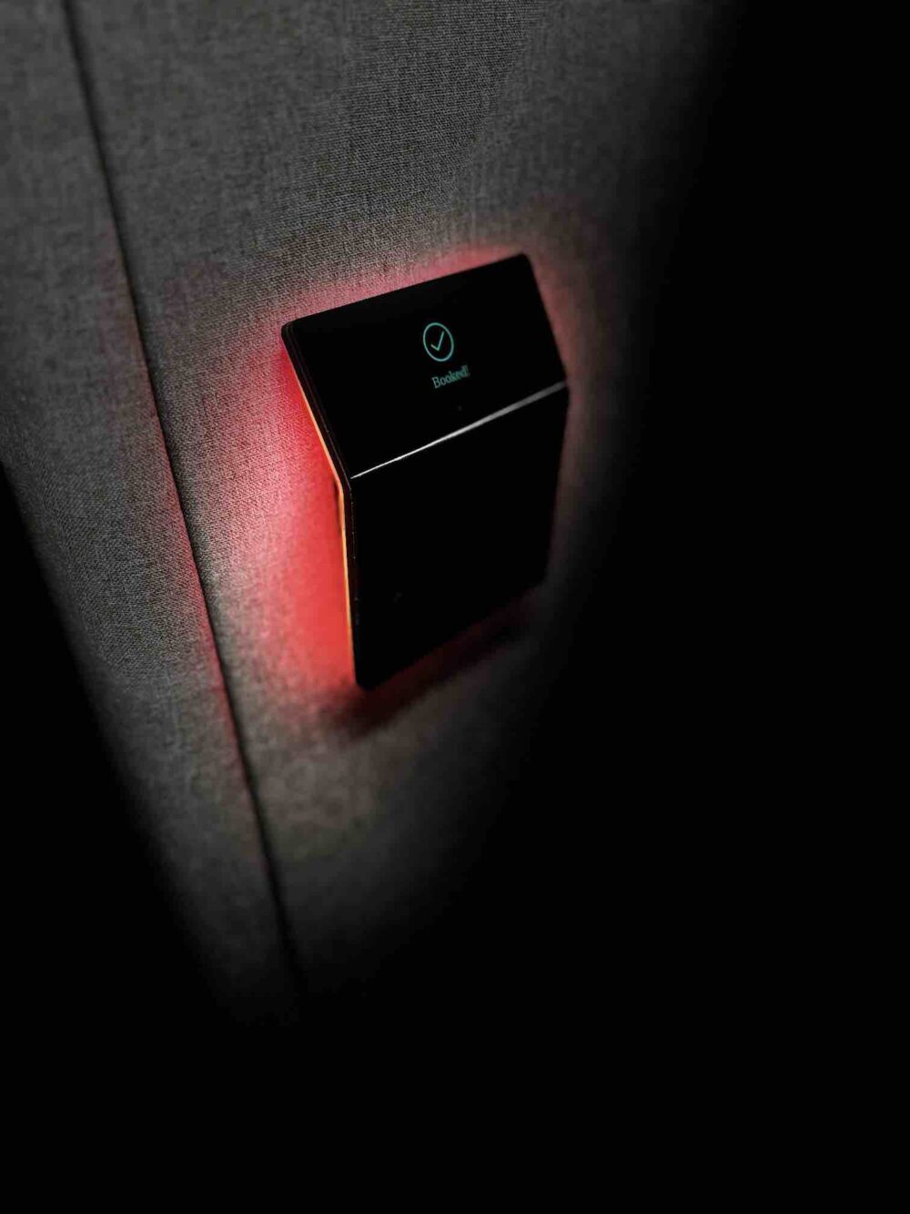 Humly at ISE 2025: Smart Workplace Solutions & Sensor Integrations – rAVe [PUBS]