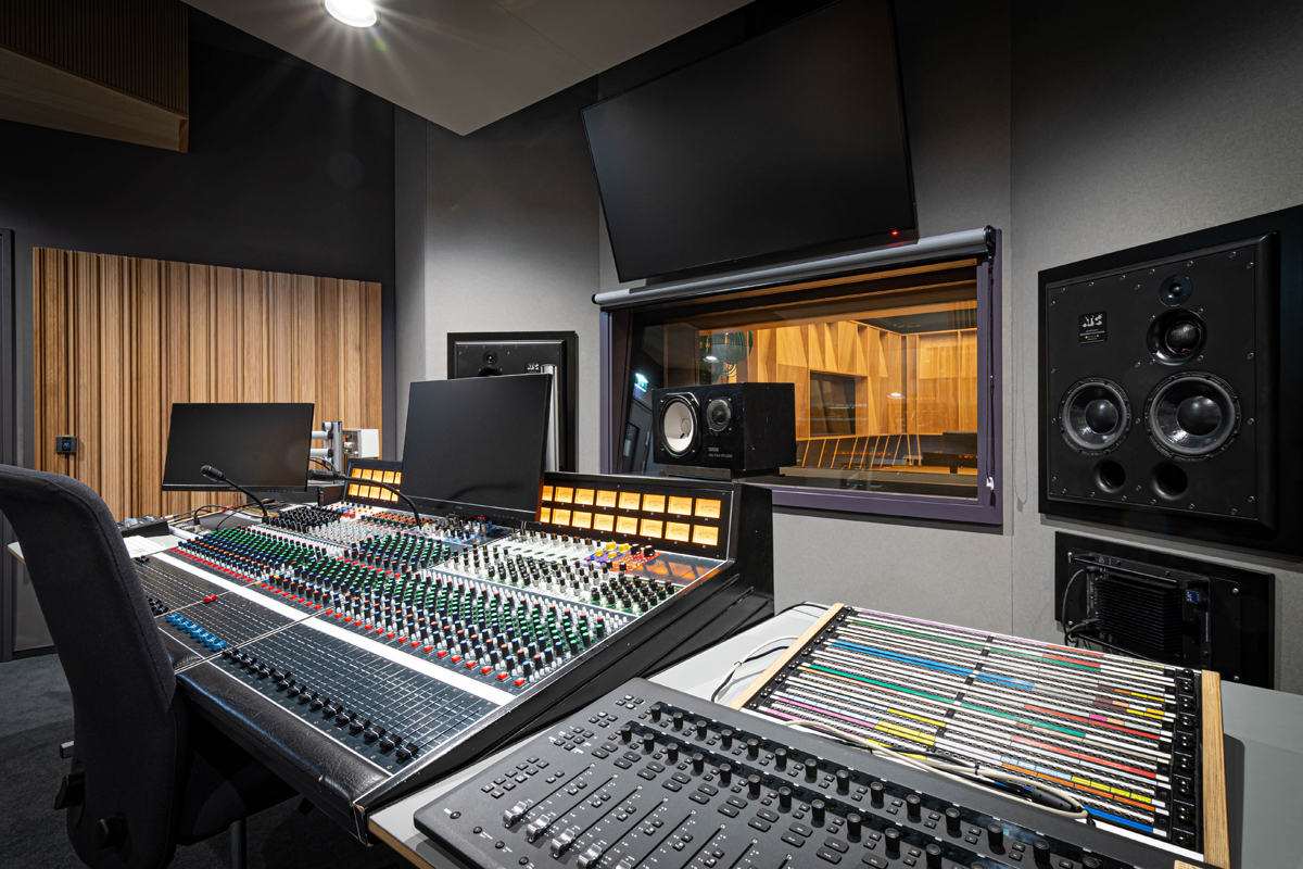 Dante Domain Manager Runs the Show at the Future Art Lab in Vienna ...